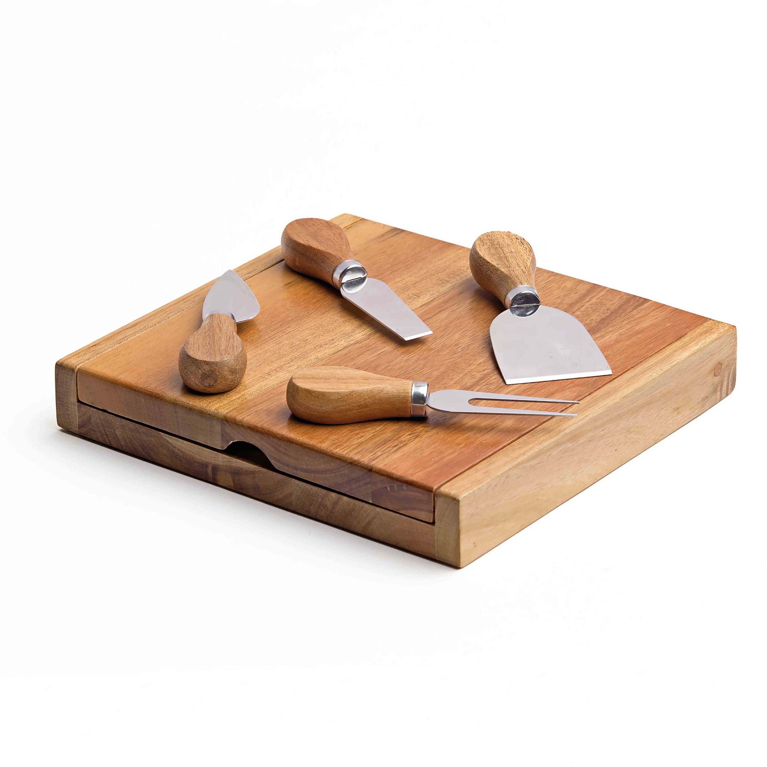 The Catalogue Clamshell Cheese Board - Promotrenz